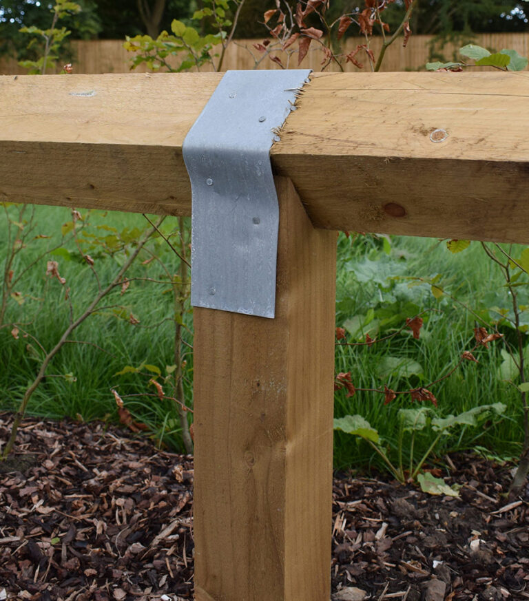 Treated Birdsmouth 100 X 100mm Fence Post Green 1.35m – TG Supplies ...