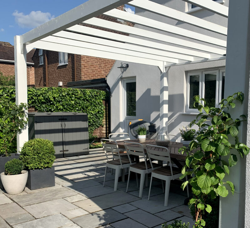 Freestanding Pergola Chunky Joe Complete Self-Assembly Kit Wooden ...